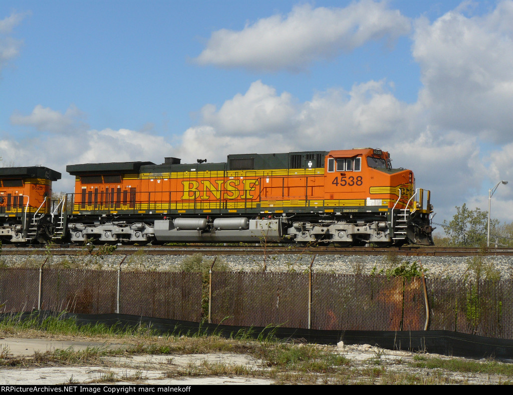 BNSF 4538